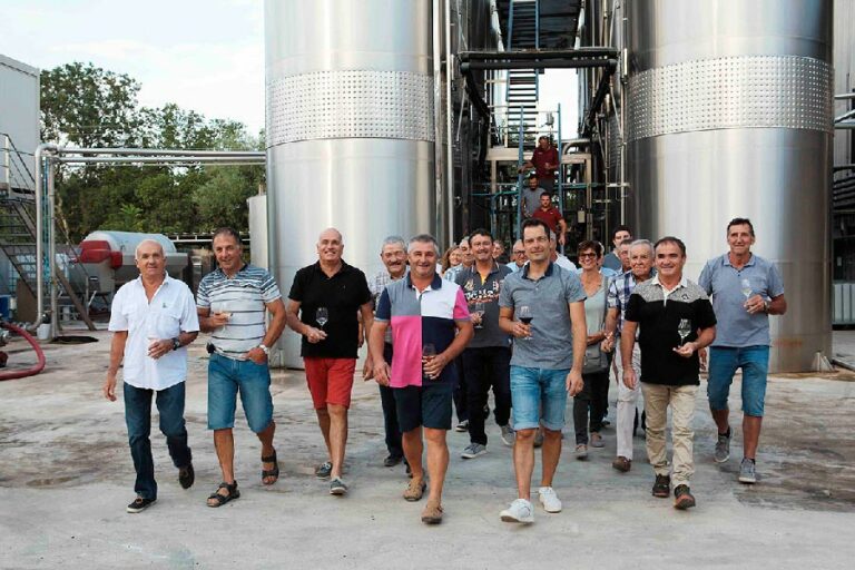 Cave Saint Maurice - Contactez nos cave coopérative.